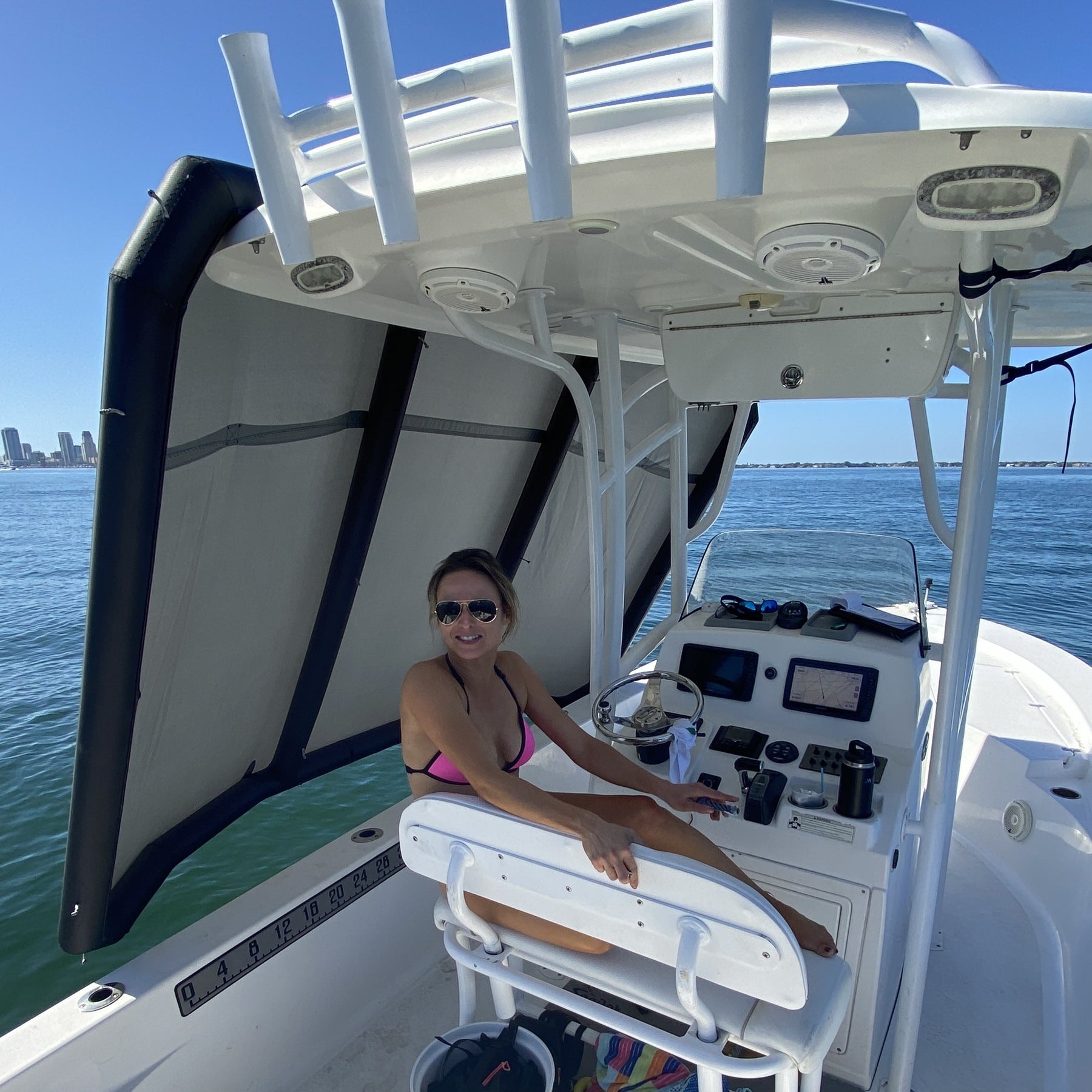 Sebba Shade - Inflatable sunshade for boats